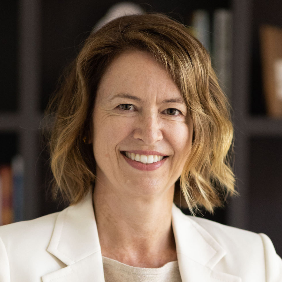 Sarah Robertson | Coaching for Partners & Future Leaders